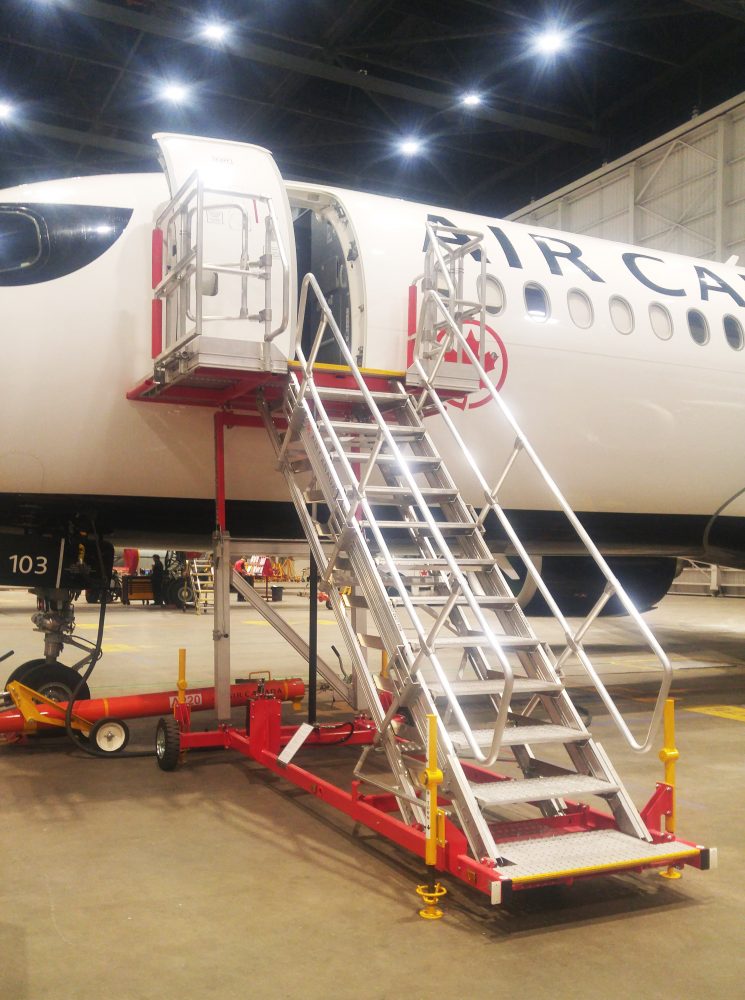 Variable Height Maintenance Platform PAX Door H1.9m-3.25m - Semmco